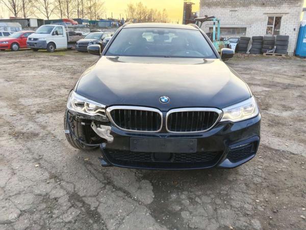 Zils BMW 530 2018 Marijampole, ar dzinēja tilpumu 2.99 L un nobraukumu 237 tūkst. km par 16500 €, foto 3 vietnē AUTOMOTO.COM.LV