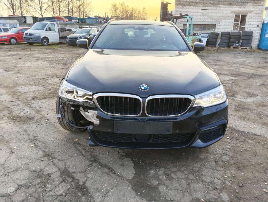 Zils BMW 530 2018 Marijampole, ar dzinēja tilpumu 2.99 L un nobraukumu 237 tūkst. km par 16500 €, foto 3 vietnē AUTOMOTO.COM.LV