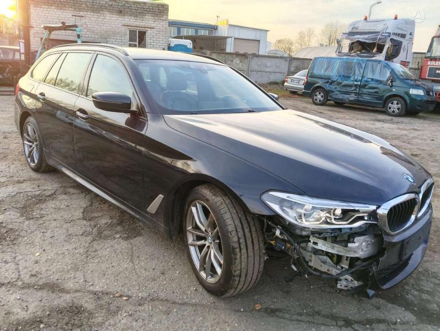 Zils BMW 530 2018 Marijampole, ar dzinēja tilpumu 2.99 L un nobraukumu 237 tūkst. km par 16500 €, foto 9 vietnē AUTOMOTO.COM.LV