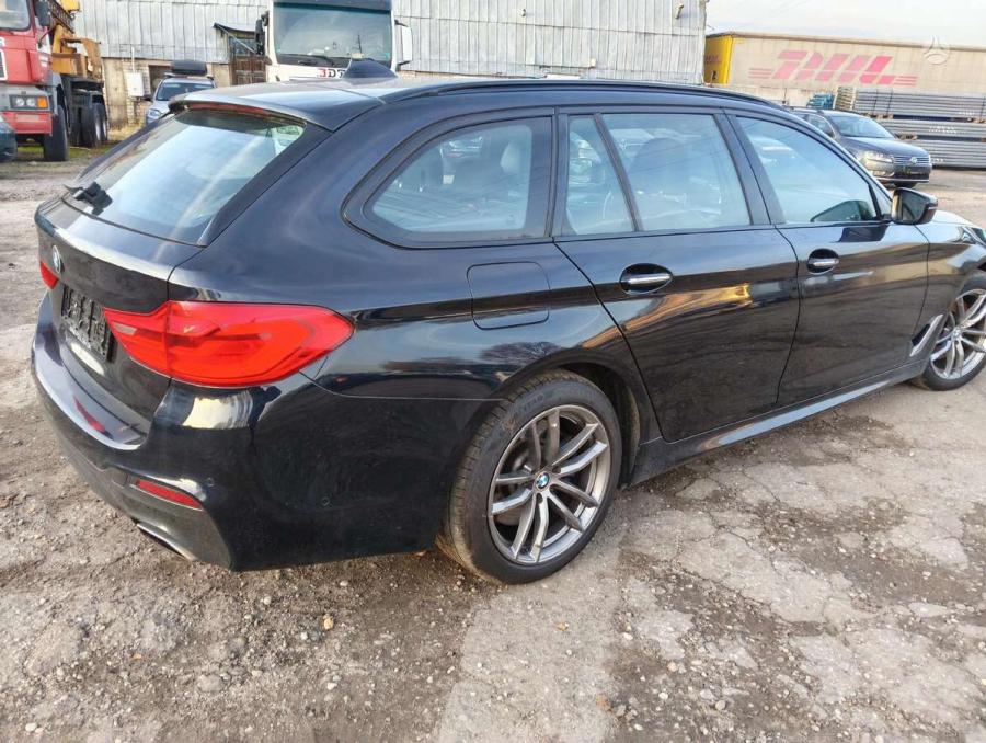 Zils BMW 530 2018 Marijampole, ar dzinēja tilpumu 2.99 L un nobraukumu 237 tūkst. km par 16500 €, foto 12 vietnē AUTOMOTO.COM.LV