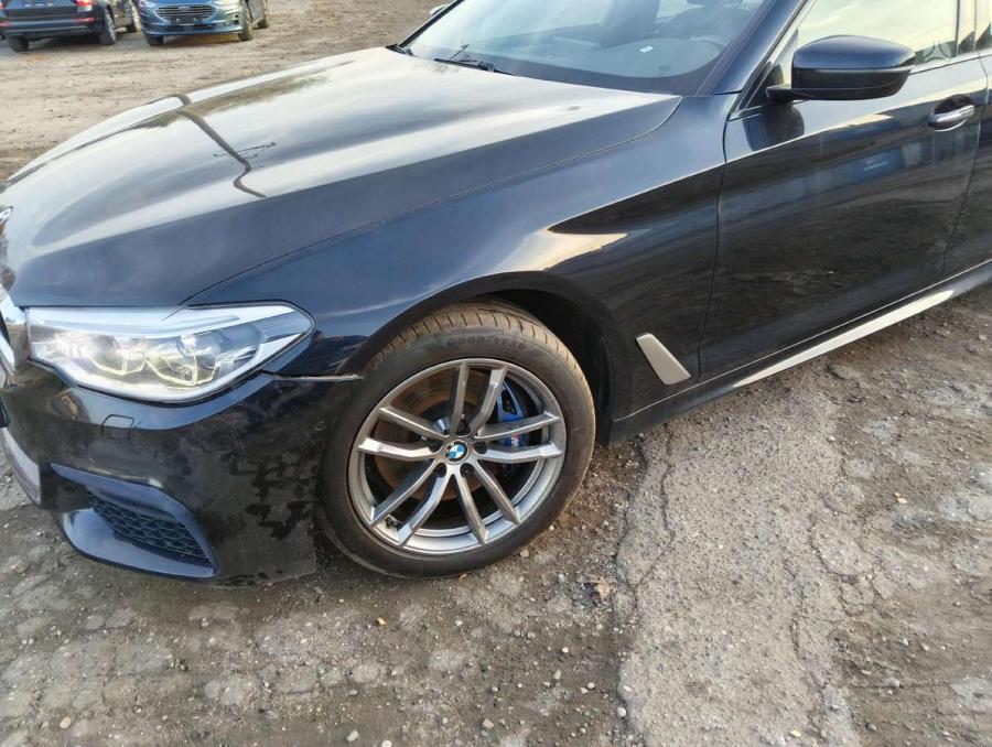 Zils BMW 530 2018 Marijampole, ar dzinēja tilpumu 2.99 L un nobraukumu 237 tūkst. km par 16500 €, foto 21 vietnē AUTOMOTO.COM.LV