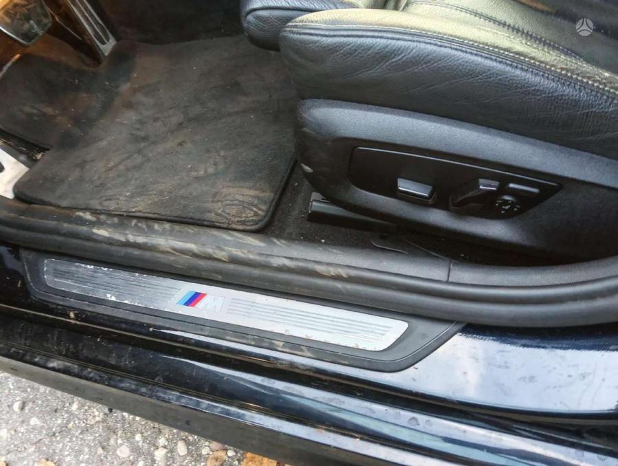 Zils BMW 530 2018 Marijampole, ar dzinēja tilpumu 2.99 L un nobraukumu 237 tūkst. km par 16500 €, foto 36 vietnē AUTOMOTO.COM.LV