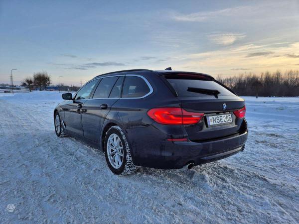 Blue BMW 530 2018 in Kaunas, with an engine capacity of 2.99 L and mileage of 201 thousand km for 18500 €, photo 4 on AUTOMOTO.COM.LV