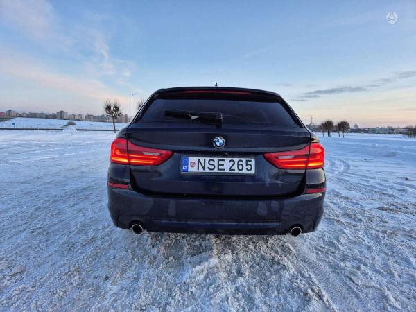 Blue BMW 530 2018 in Kaunas, with an engine capacity of 2.99 L and mileage of 201 thousand km for 18500 €, photo 5 on AUTOMOTO.COM.LV