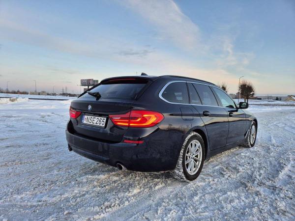 Blue BMW 530 2018 in Kaunas, with an engine capacity of 2.99 L and mileage of 201 thousand km for 18500 €, photo 6 on AUTOMOTO.COM.LV