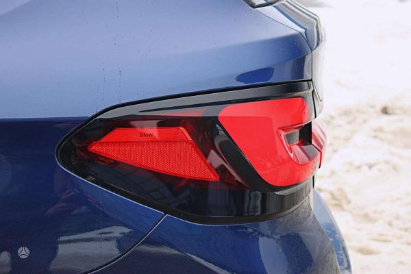 Blue BMW 530 2018 in Panevezys, with an engine capacity of 2.99 L and mileage of 266 thousand km for 23500 €, photo 11 on AUTOMOTO.COM.LV