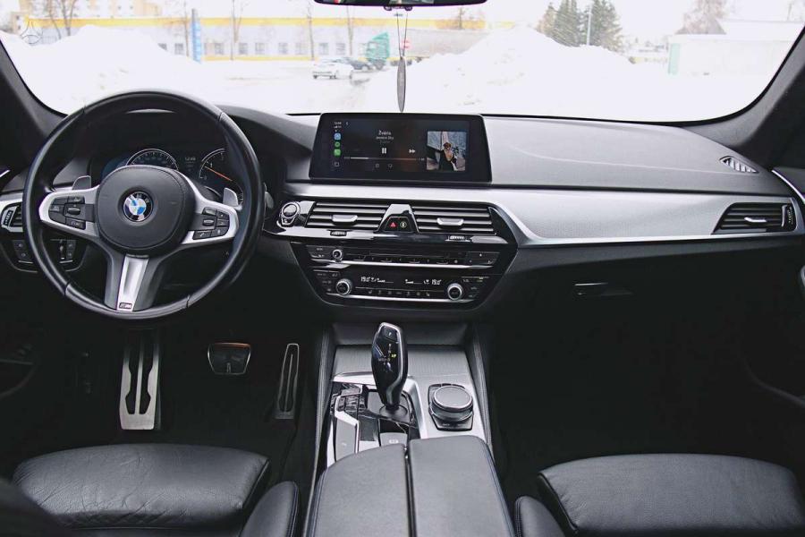 Blue BMW 530 2018 in Panevezys, with an engine capacity of 2.99 L and mileage of 266 thousand km for 23500 €, photo 14 on AUTOMOTO.COM.LV