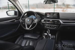 Синий БМВ 530 2018 в Рига, объемом двигателя 3.00 л и пробегом 253 тыс. км за 19990 €, фото 14 на AUTOMOTO.COM.LV