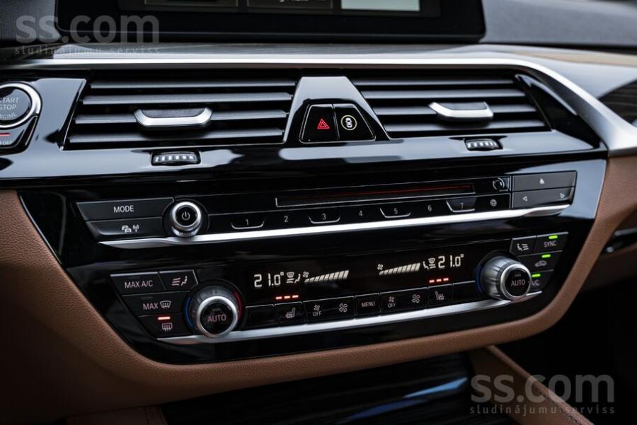 Zils BMW 530 2018 Rīga, ar dzinēja tilpumu 3.00 L un nobraukumu 244 tūkst. km par 19995 €, foto 25 vietnē AUTOMOTO.COM.LV