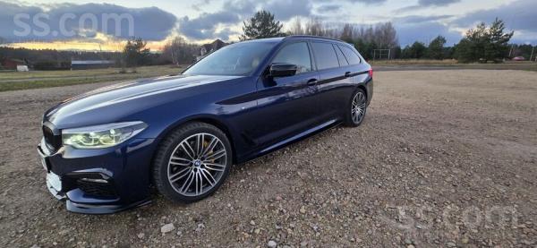 Blue BMW 530 2018 in Riga, with an engine capacity of 3.00 L and mileage of 0 thousand km for 22300 €, photo 3 on AUTOMOTO.COM.LV