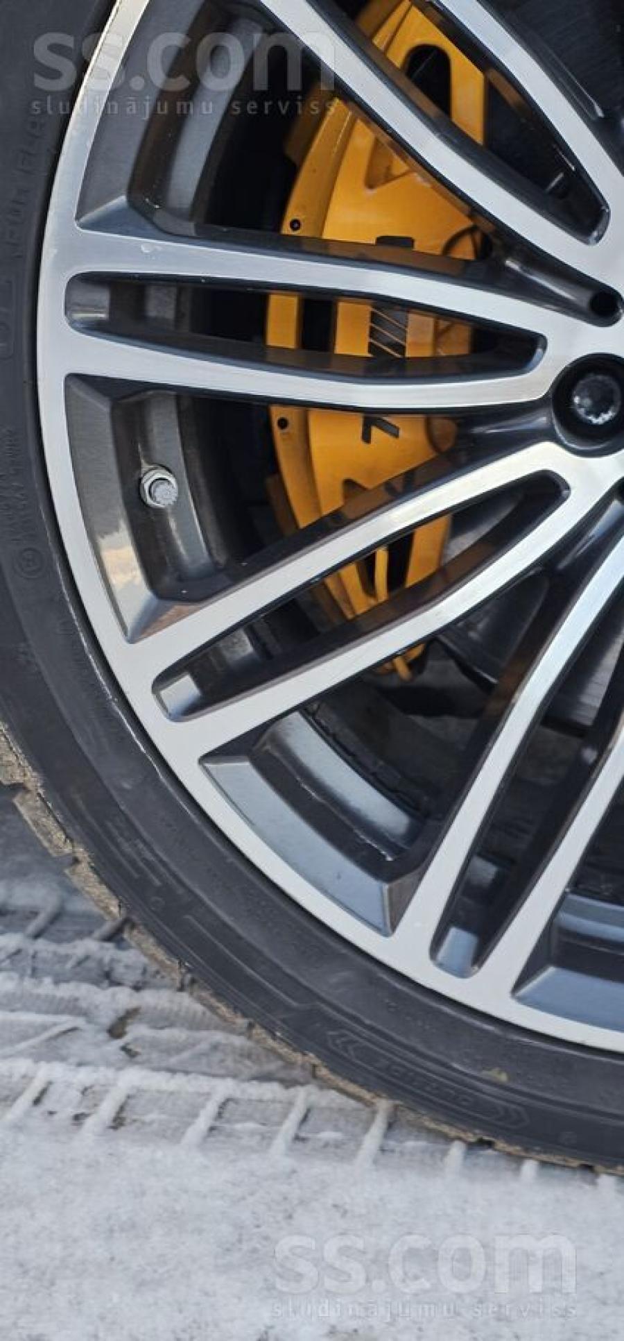 Zils BMW 530 2018 Rīga, ar dzinēja tilpumu 3.00 L un nobraukumu 0 tūkst. km par 22300 €, foto 13 vietnē AUTOMOTO.COM.LV
