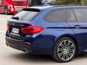 Blue BMW 530 2018 in Siauliai, with an engine capacity of 2.99 L and mileage of 291 thousand km for 16300 €, photo 9 on AUTOMOTO.COM.LV