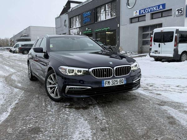 Blue BMW 530 2019 in Panevezys, with an engine capacity of 3.00 L and mileage of 261 thousand km for 17990 €, photo 2 on AUTOMOTO.COM.LV