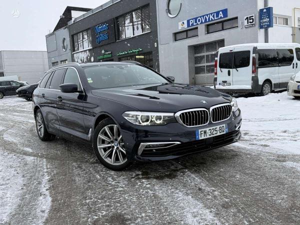 Blue BMW 530 2019 in Panevezys, with an engine capacity of 3.00 L and mileage of 261 thousand km for 17990 €, photo 6 on AUTOMOTO.COM.LV