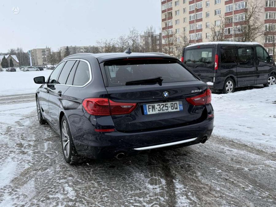 Zils BMW 530 2019 Panevēža, ar dzinēja tilpumu 3.00 L un nobraukumu 261 tūkst. km par 17990 €, foto 9 vietnē AUTOMOTO.COM.LV