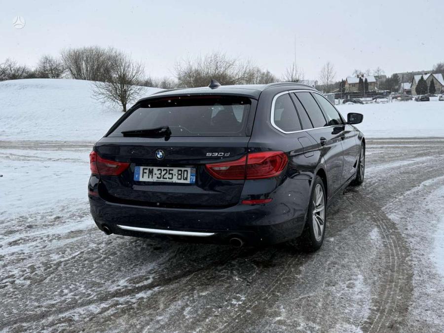 Zils BMW 530 2019 Panevēža, ar dzinēja tilpumu 3.00 L un nobraukumu 261 tūkst. km par 17990 €, foto 12 vietnē AUTOMOTO.COM.LV
