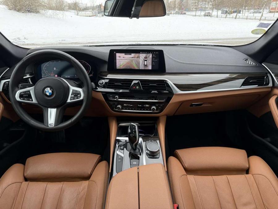 Zils BMW 530 2019 Panevēža, ar dzinēja tilpumu 3.00 L un nobraukumu 261 tūkst. km par 17990 €, foto 16 vietnē AUTOMOTO.COM.LV