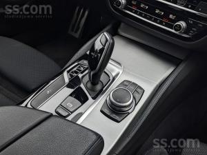 Zils BMW 530 2019 Tukums, ar dzinēja tilpumu 3.00 L un nobraukumu 263 tūkst. km par 21990 €, foto 12 vietnē AUTOMOTO.COM.LV