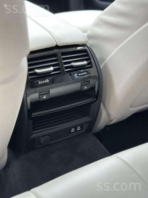 Blue BMW 530 2020 in Riga, with an engine capacity of 2.00 L and mileage of 220 thousand km for 26990 €, photo 11 on AUTOMOTO.COM.LV