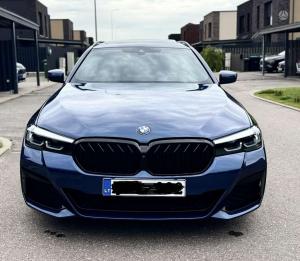 Zils BMW 530 2020 Viļņa, ar dzinēja tilpumu 2.99 L un nobraukumu 229 tūkst. km par 24500 €, foto  vietnē AUTOMOTO.COM.LV