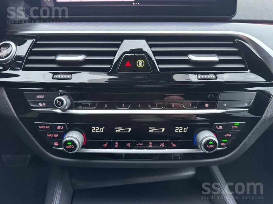 Zils BMW 530 2020 Rīga, ar dzinēja tilpumu 3.00 L un nobraukumu 212 tūkst. km par 21900 €, foto 20 vietnē AUTOMOTO.COM.LV