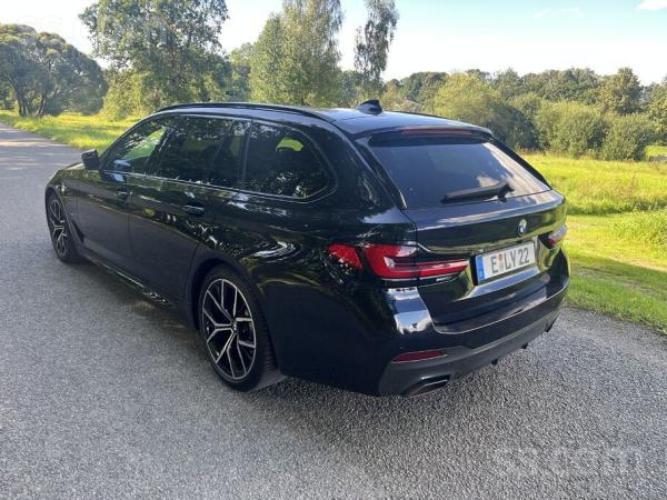 Zils BMW 530 2021 Bauska, ar dzinēja tilpumu 3.00 L un nobraukumu 213 tūkst. km par 24200 €, foto 4 vietnē AUTOMOTO.COM.LV