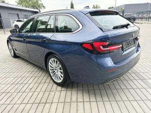Blue BMW 530 2021 in Kaunas, with an engine capacity of 2.00 L and mileage of 191 thousand km for 21900 €, photo 5 on AUTOMOTO.COM.LV
