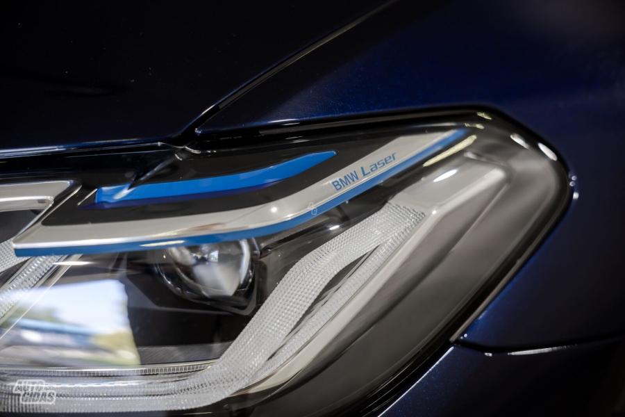 Blue BMW 530 2021 in Vilnius, with an engine capacity of 2.00 L and mileage of 71 thousand km for 33991 €, photo 9 on AUTOMOTO.COM.LV