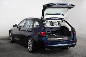 Blue BMW 530 2021 in Vilnius, with an engine capacity of 2.00 L and mileage of 71 thousand km for 33991 €, photo 14 on AUTOMOTO.COM.LV