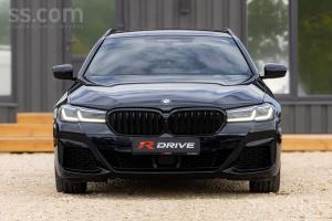 Zils BMW 530 2021 Jelgava, ar dzinēja tilpumu 3.00 L un nobraukumu 151 tūkst. km par 32900 €, foto 3 vietnē AUTOMOTO.COM.LV