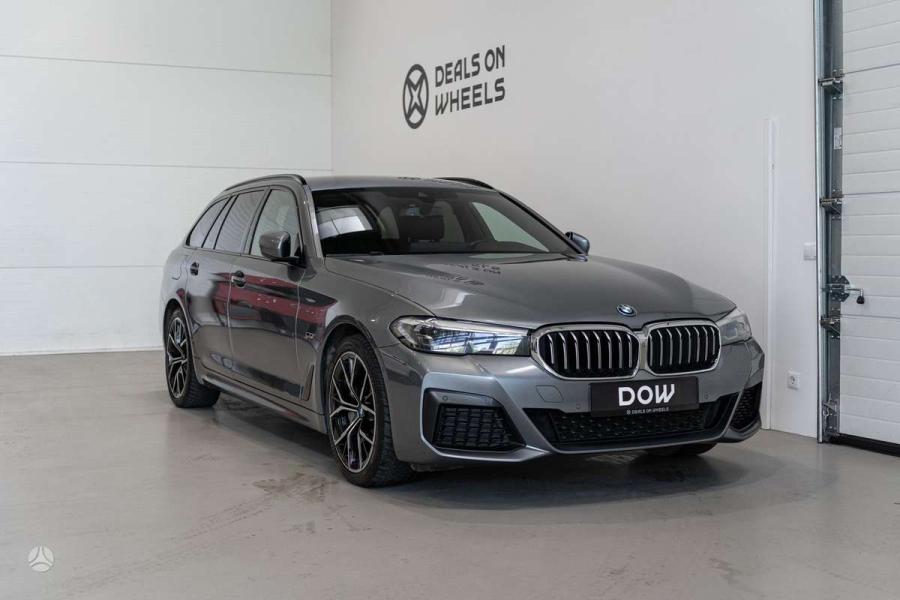 Zils BMW 530 2022 Viļņa, ar dzinēja tilpumu 2.00 L un nobraukumu 111 tūkst. km par 33900 €, foto 1 vietnē AUTOMOTO.COM.LV