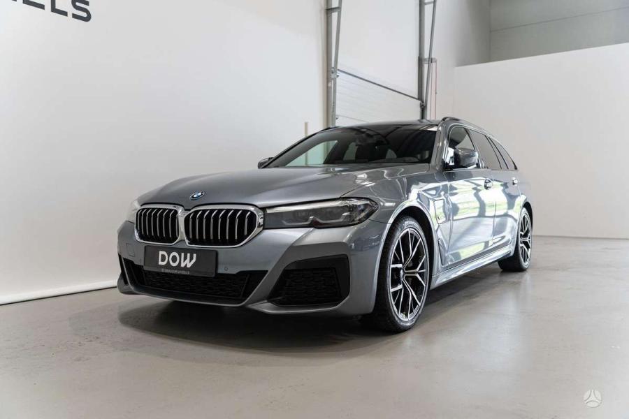Zils BMW 530 2022 Viļņa, ar dzinēja tilpumu 2.00 L un nobraukumu 111 tūkst. km par 33900 €, foto 3 vietnē AUTOMOTO.COM.LV