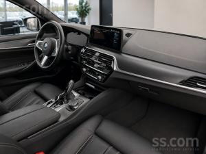 Синий БМВ 530 2023 в Тукумс, объемом двигателя 2.00 л и пробегом 0 тыс. км за 28777 €, фото 4 на AUTOMOTO.COM.LV