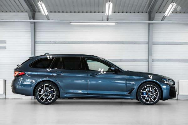 Zils BMW 530 2023 Tukums, ar dzinēja tilpumu 2.00 L un nobraukumu 179 tūkst. km par 28777 €, foto 4 vietnē AUTOMOTO.COM.LV
