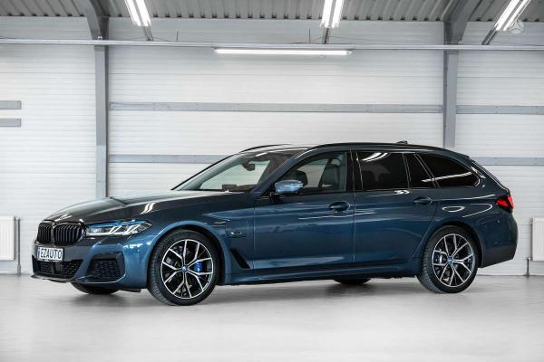 Zils BMW 530 2023 Tukums, ar dzinēja tilpumu 2.00 L un nobraukumu 179 tūkst. km par 28777 €, foto 6 vietnē AUTOMOTO.COM.LV