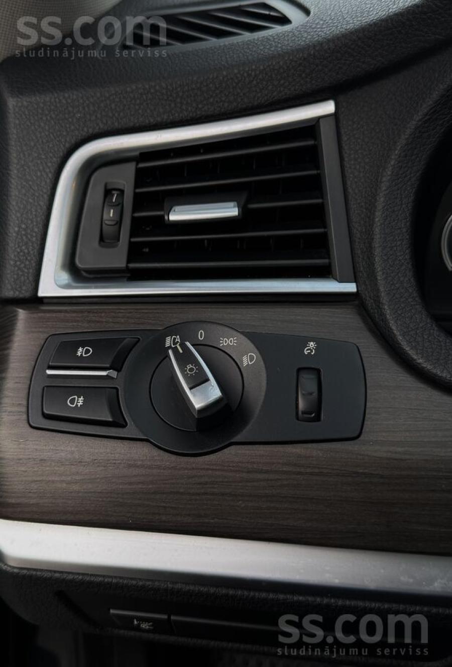 Brūns BMW 530 2012 Rīga, ar dzinēja tilpumu 3.00 L un nobraukumu 337 tūkst. km par 8400 €, foto 19 vietnē AUTOMOTO.COM.LV