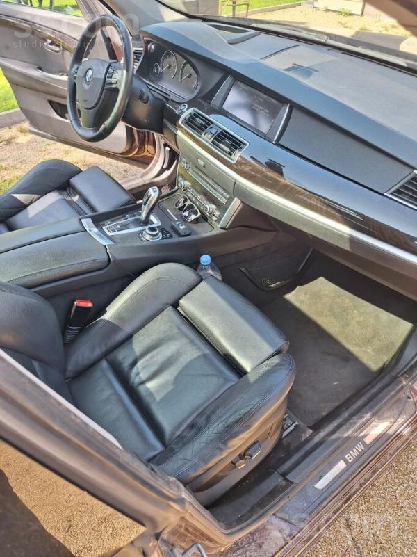 Brūns BMW 530 2013 Rīga, ar dzinēja tilpumu 3.00 L un nobraukumu 186 tūkst. km par 9800 €, foto 11 vietnē AUTOMOTO.COM.LV