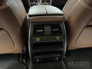 Brūns BMW 530 2014 Rīga, ar dzinēja tilpumu 3.00 L un nobraukumu 199 tūkst. km par 16490 €, foto 31 vietnē AUTOMOTO.COM.LV