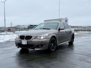 Brūns BMW 530 2005 Viļņa, ar dzinēja tilpumu 2.99 L un nobraukumu 500 tūkst. km par 2650 €, foto 3 vietnē AUTOMOTO.COM.LV
