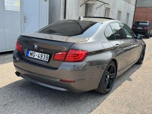 Brown BMW 530 2010 in Riga, with an engine capacity of 3.00 L and mileage of 227 thousand km for 10300 €, photo 25 on AUTOMOTO.COM.LV