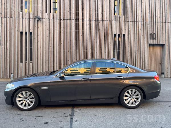 Brūns BMW 530 2011 Rīga, ar dzinēja tilpumu 3.00 L un nobraukumu 210 tūkst. km par 10800 €, foto 2 vietnē AUTOMOTO.COM.LV
