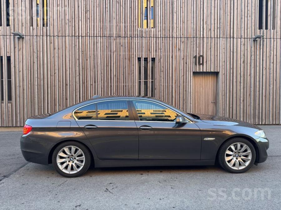 Brūns BMW 530 2011 Rīga, ar dzinēja tilpumu 3.00 L un nobraukumu 210 tūkst. km par 10800 €, foto 3 vietnē AUTOMOTO.COM.LV