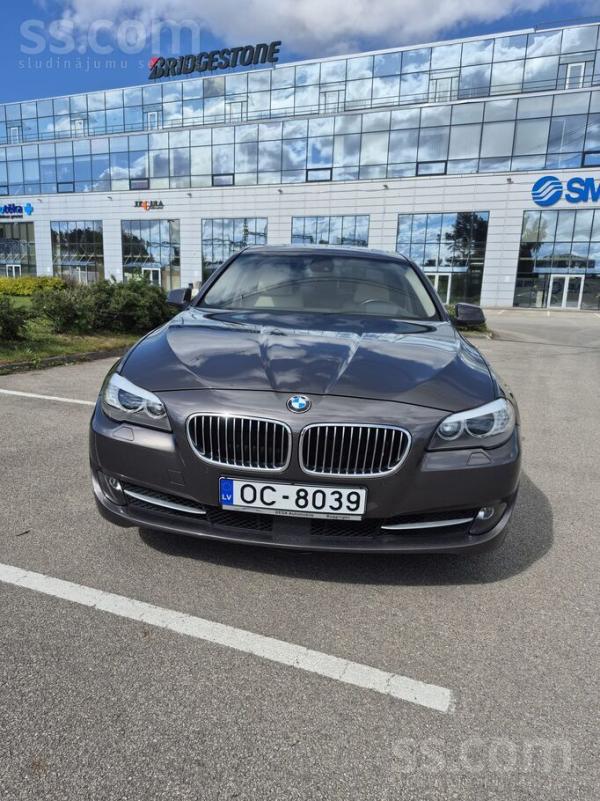 Brown BMW 530 2011 in Daugavpils, with an engine capacity of 3.00 L and mileage of 232 thousand km for 11500 €, photo 1 on AUTOMOTO.COM.LV