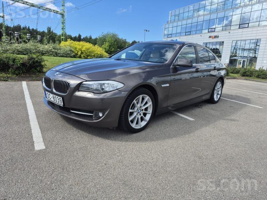 Brūns BMW 530 2011 Daugavpils, ar dzinēja tilpumu 3.00 L un nobraukumu 232 tūkst. km par 11500 €, foto 3 vietnē AUTOMOTO.COM.LV