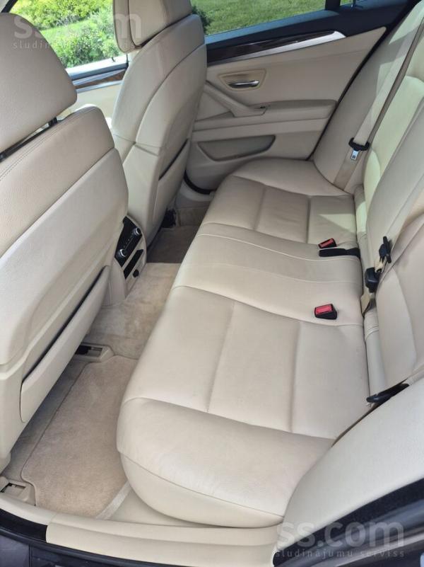 Brown BMW 530 2011 in Daugavpils, with an engine capacity of 3.00 L and mileage of 232 thousand km for 11500 €, photo 10 on AUTOMOTO.COM.LV