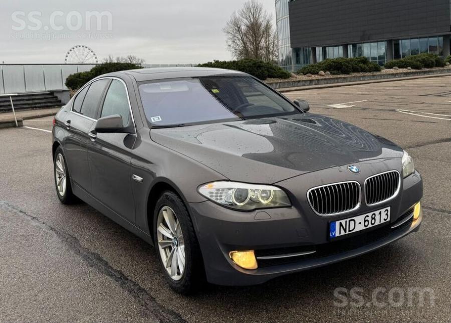Brown BMW 530 2013 in Riga, with an engine capacity of 3.00 L and mileage of 350 thousand km for 11450 €, photo 1 on AUTOMOTO.COM.LV