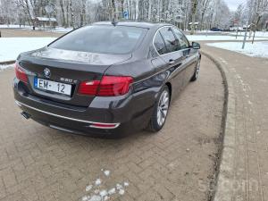 Brown BMW 530 2014 in Riga, with an engine capacity of 3.00 L and mileage of 238 thousand km for 15530 €, photo 4 on AUTOMOTO.COM.LV