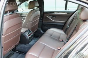 Brown BMW 530 2016 in Tukums, with an engine capacity of 3.00 L and mileage of 188 thousand km for 17999 €, photo 15 on AUTOMOTO.COM.LV