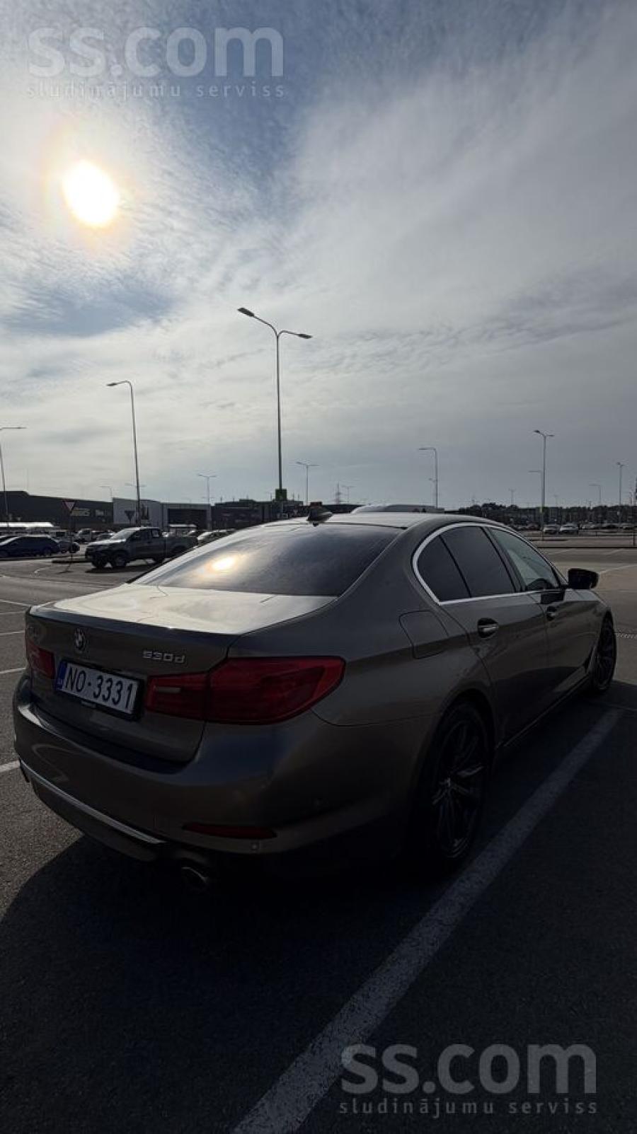 Brown BMW 530 2016 in Riga, with an engine capacity of 3.00 L and mileage of 255 thousand km for 23000 €, photo 6 on AUTOMOTO.COM.LV