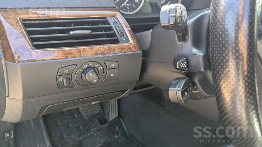 Brūns BMW 530 2006 Ventspils, ar dzinēja tilpumu 3.00 L un nobraukumu 493 tūkst. km par 3900 €, foto 14 vietnē AUTOMOTO.COM.LV